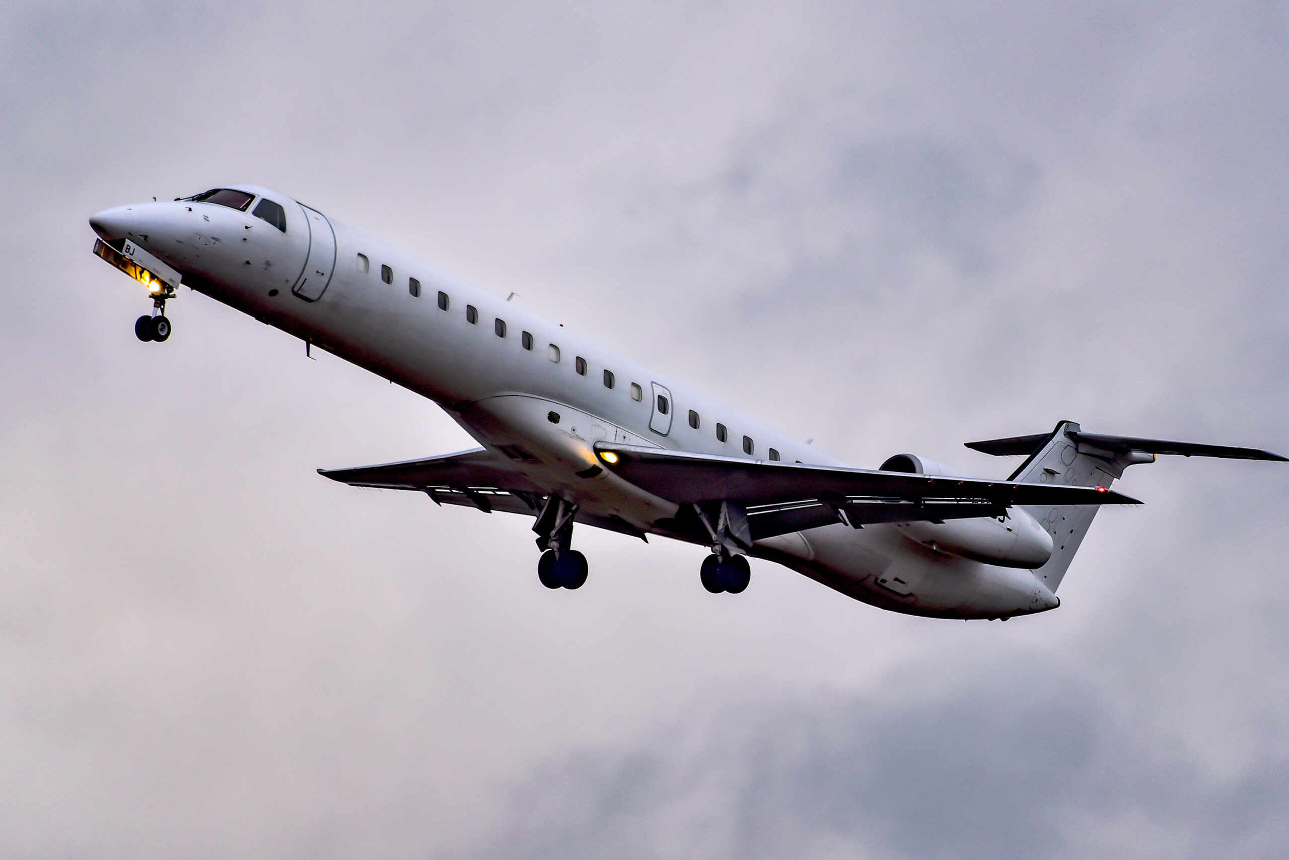 Embraer 145 - AERgO - Australia's leading air charter broker